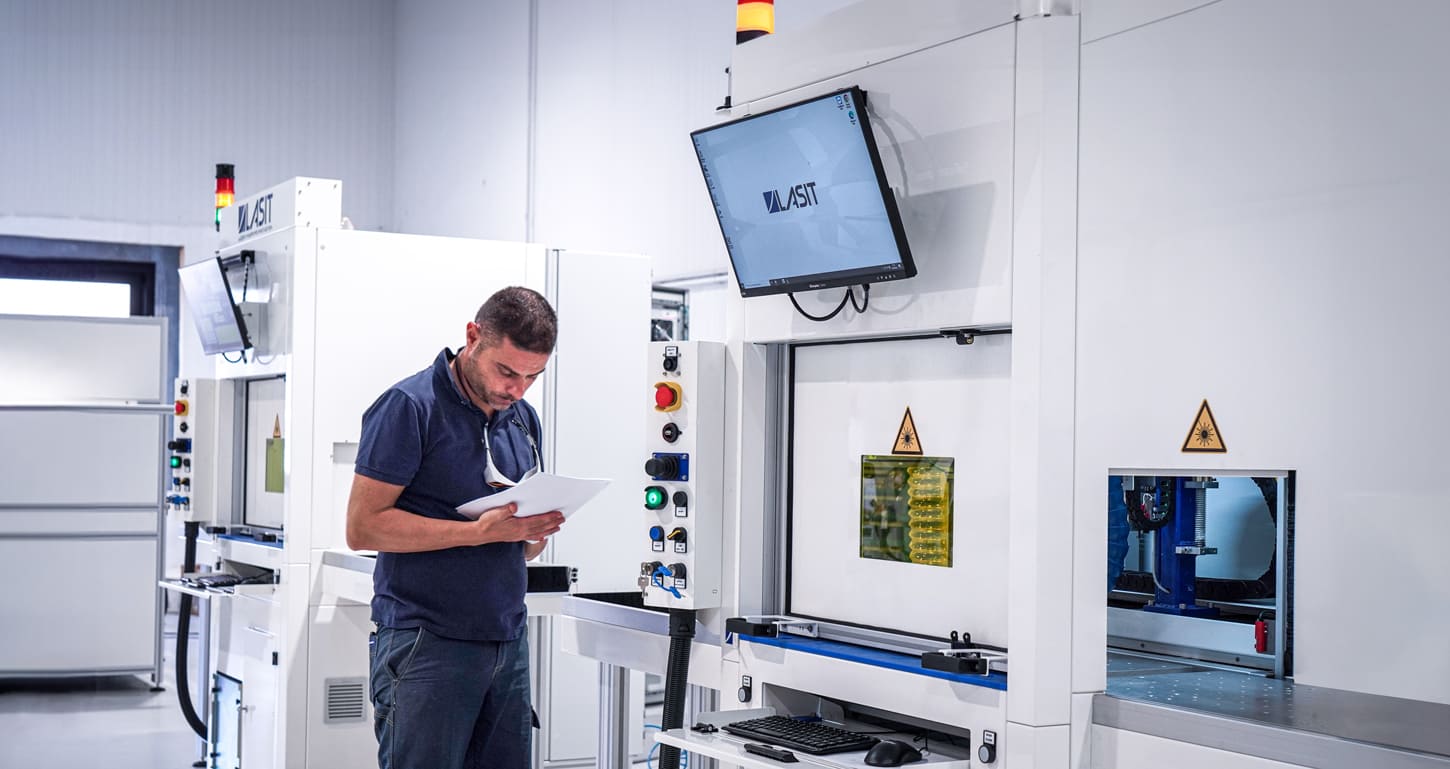 Die Geschichte des Lasers: von Einstein bis Gordon Gould | LASIT